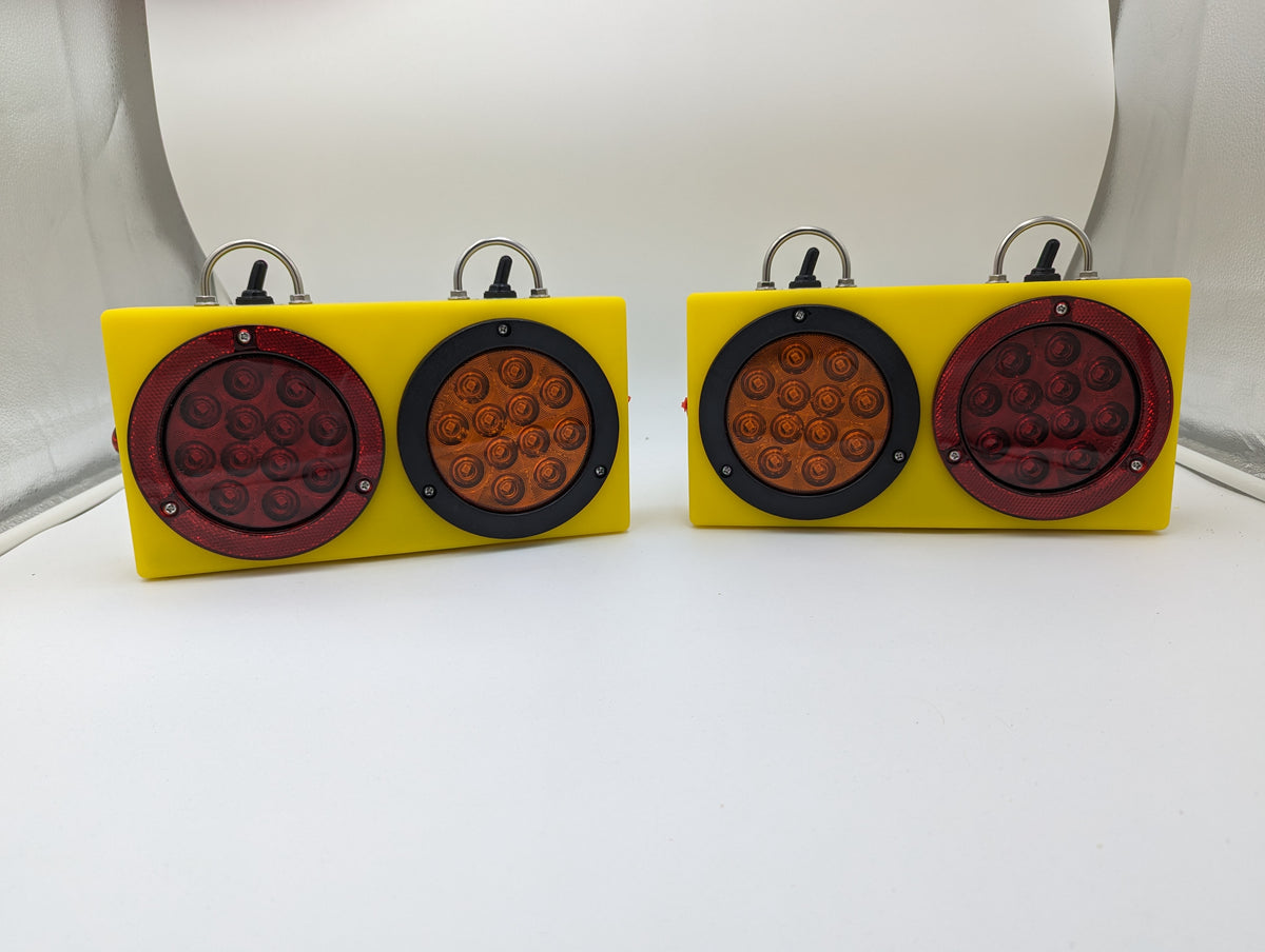 TowBrite 12" Outrigger Wireless Tow Light Set with Strobe (Lithium)